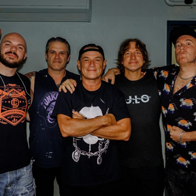UGLY KID JOE - Elysée Montmartre